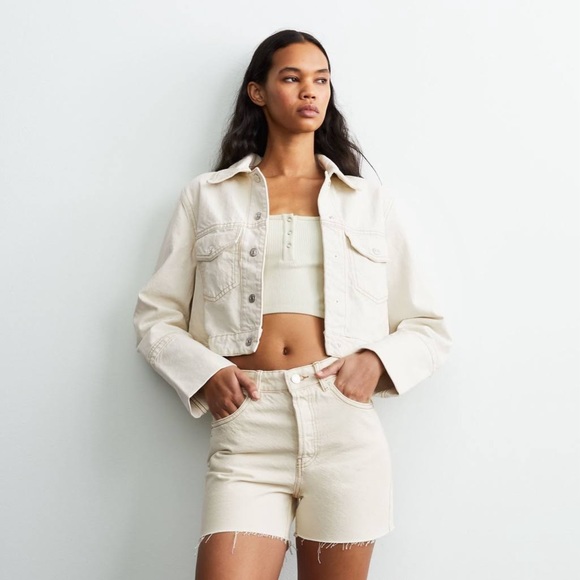 Zara | Jackets & Coats | Zara Cream Denim Oversized Cropped Jacket ...